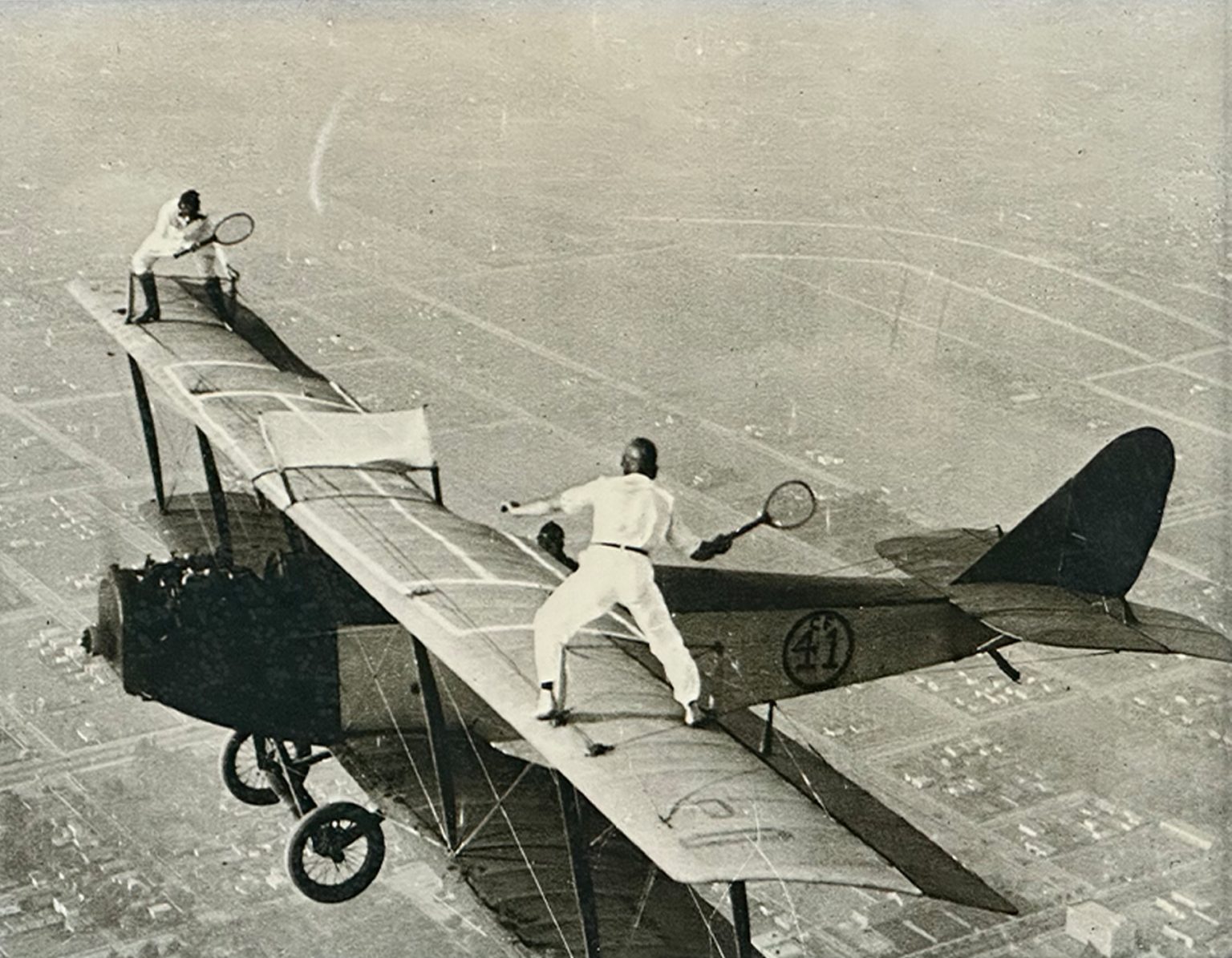 Tennis on an Airplane – World Tennis Museum